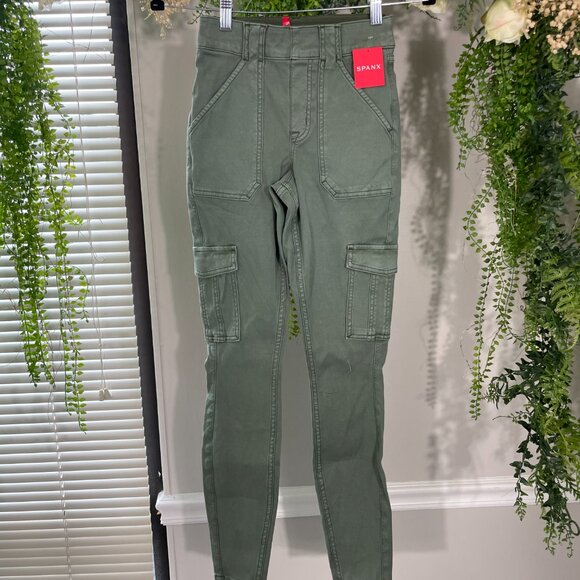 SPANX | Pants & Jumpsuits | Stretch Twill Ankle Cargo Pant | Poshmark